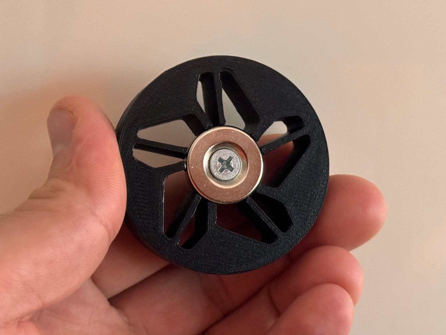 Ioniq 6 Wheel Magnet – Ioniq Guy Productions